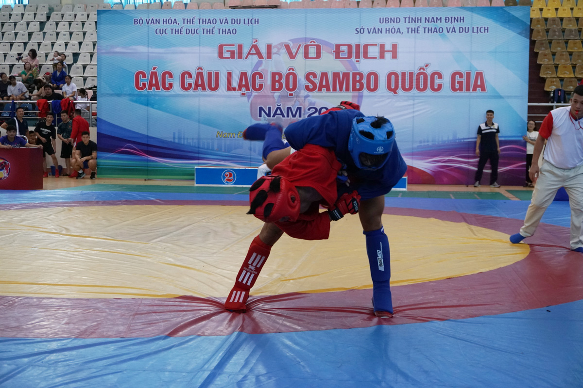 Giải Sambo đầu tiên tại Việt Nam quy tụ anh tài từ hàng loạt môn võ